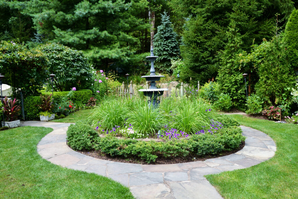 Early Spring in the Garden - DesignNJ